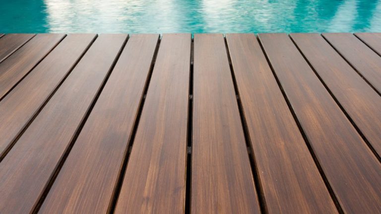 6 Creative Ways for Building a Deck Over a Pool